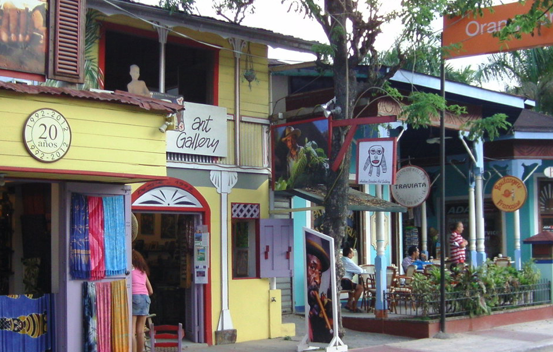 Las Terrenas : la plus française des îles dominicaines - République ...